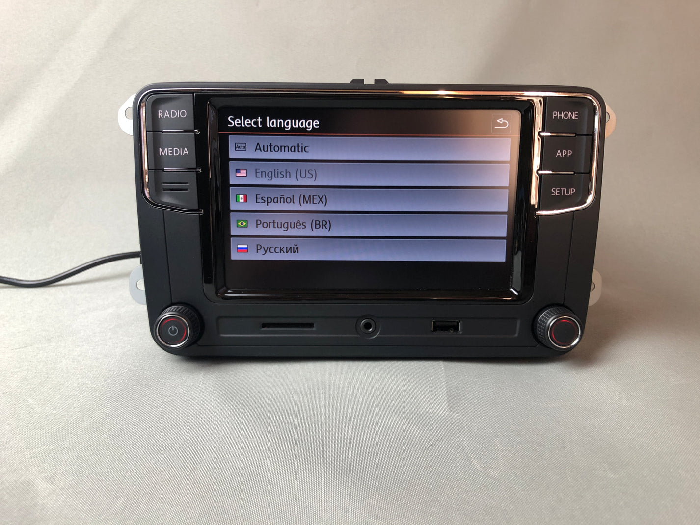 Volkswagen VW RCD 330 CarPlay and Android Car Navigation System Multim ...