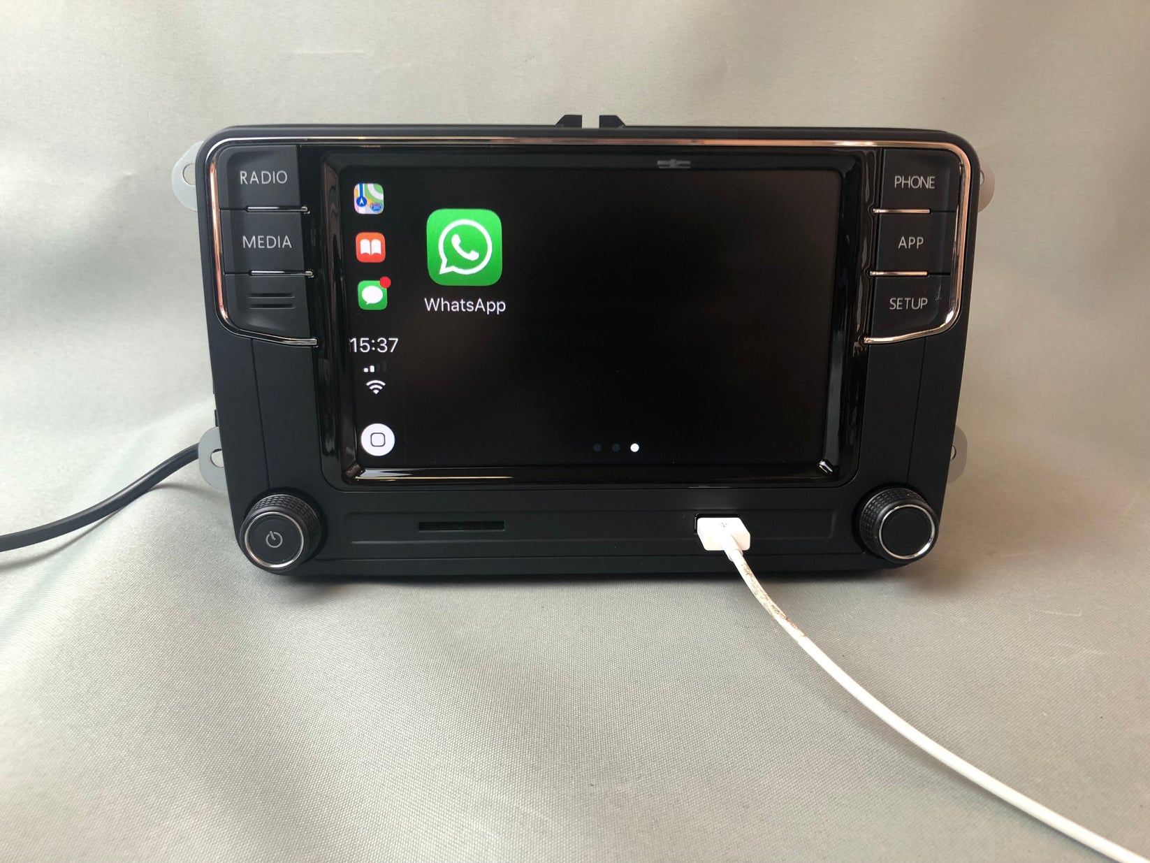 Skoda RCD 360 PRO CarPlay and Android Auto Car Navigation System Multi ...